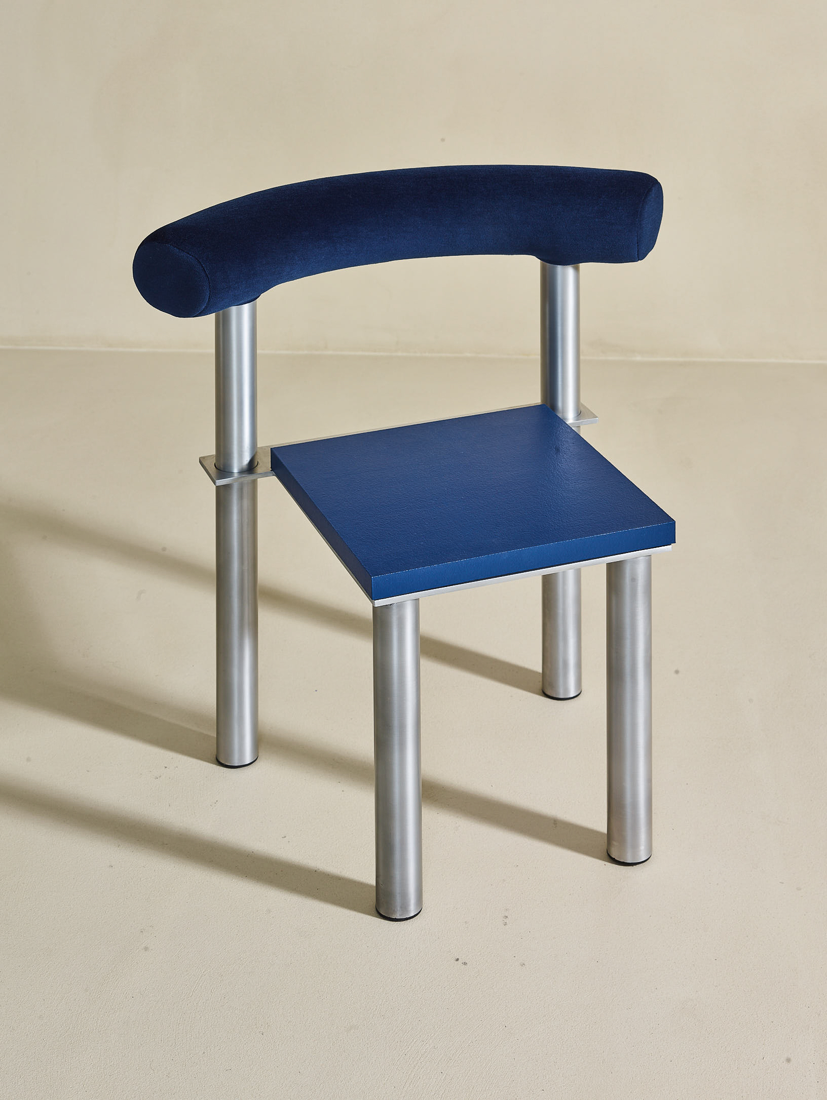 Tubo Chair – NABS